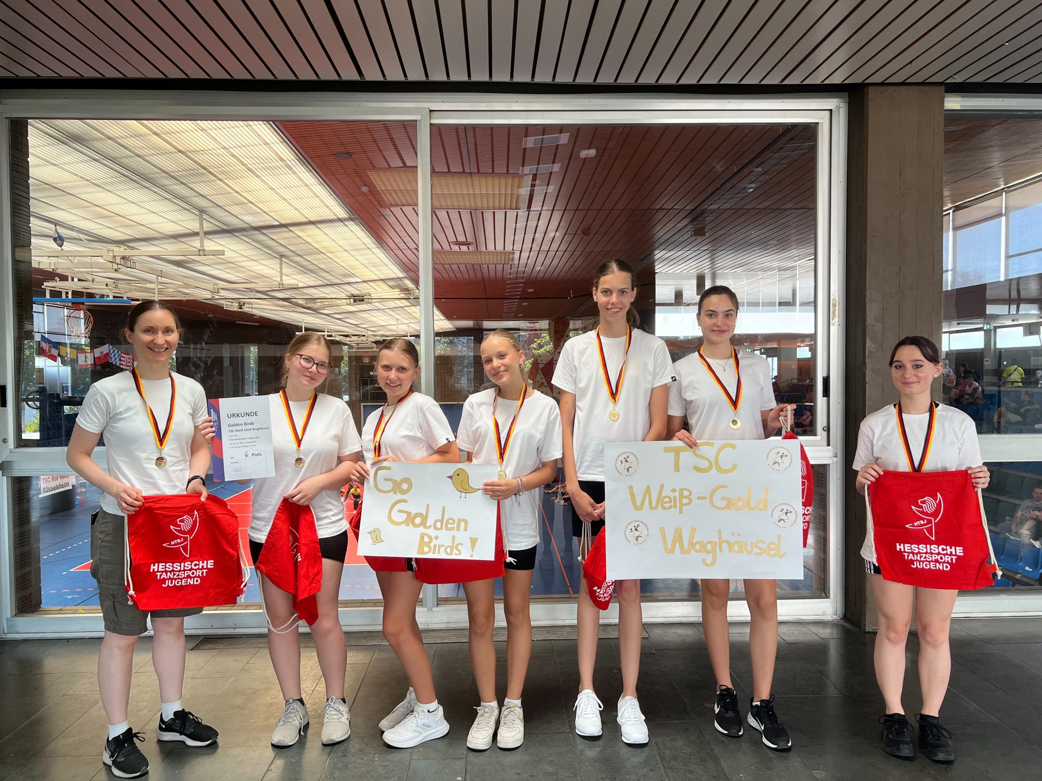 Golden Girls beim HTSJ- Newcomer-Trophy-2023 Turnier – Tanzsportclub ...